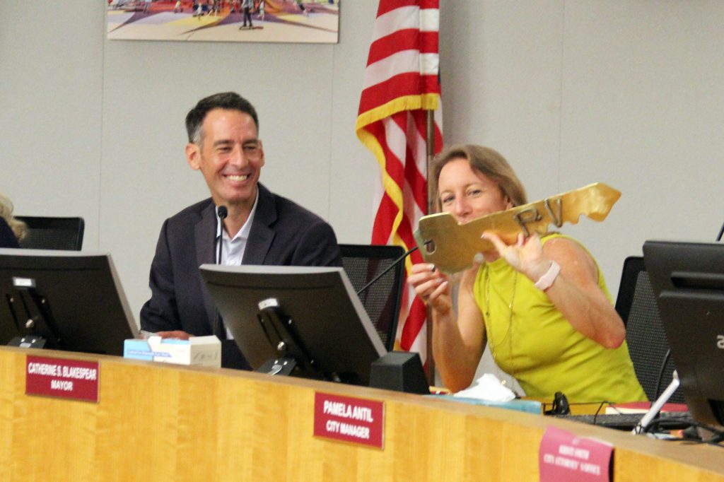 Encinitas shows Pacific View the money - SavePacificView.org